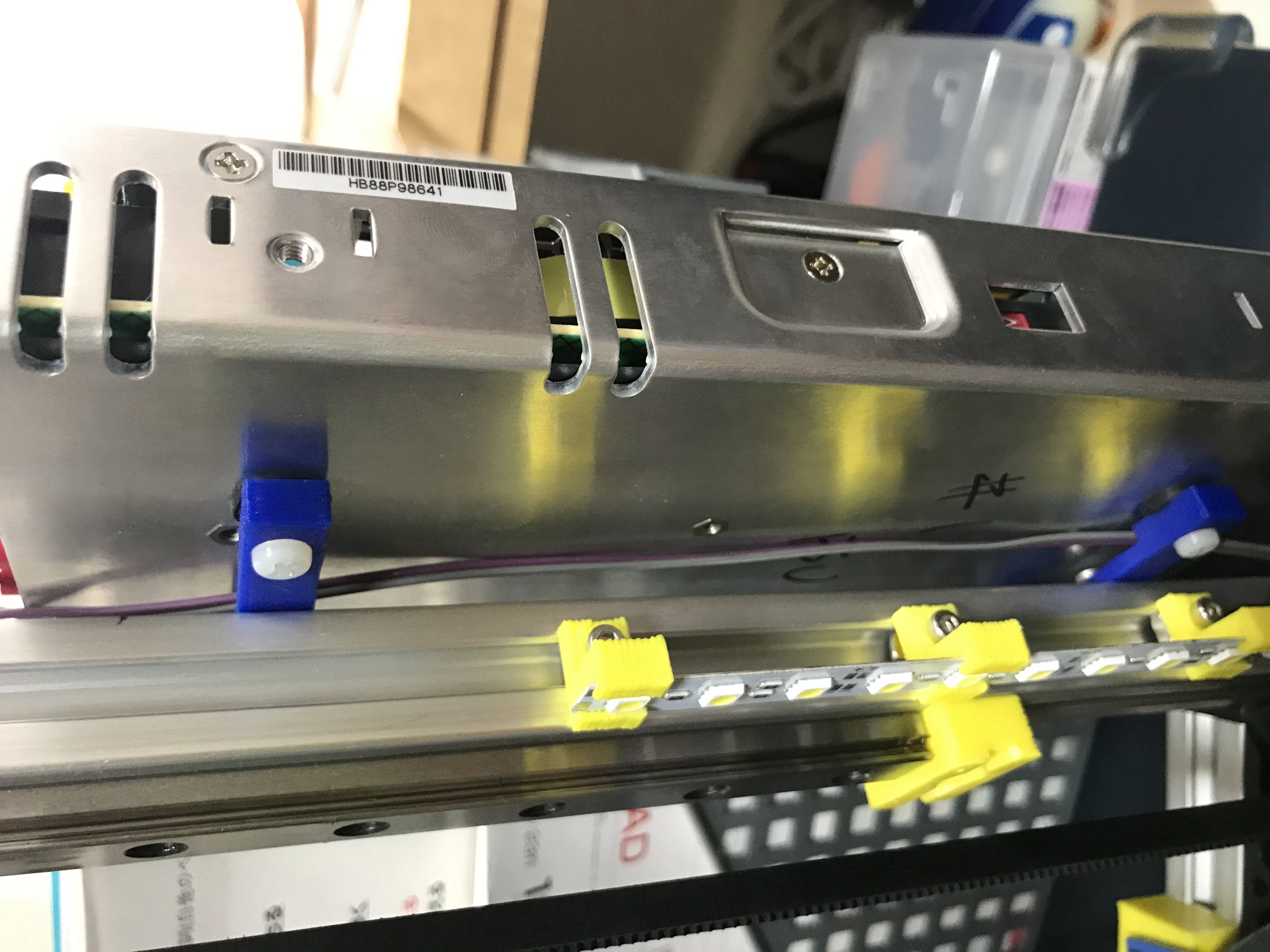 Descargar archivo STL gratis Rack de montaje de la PSU de Meanwell ...