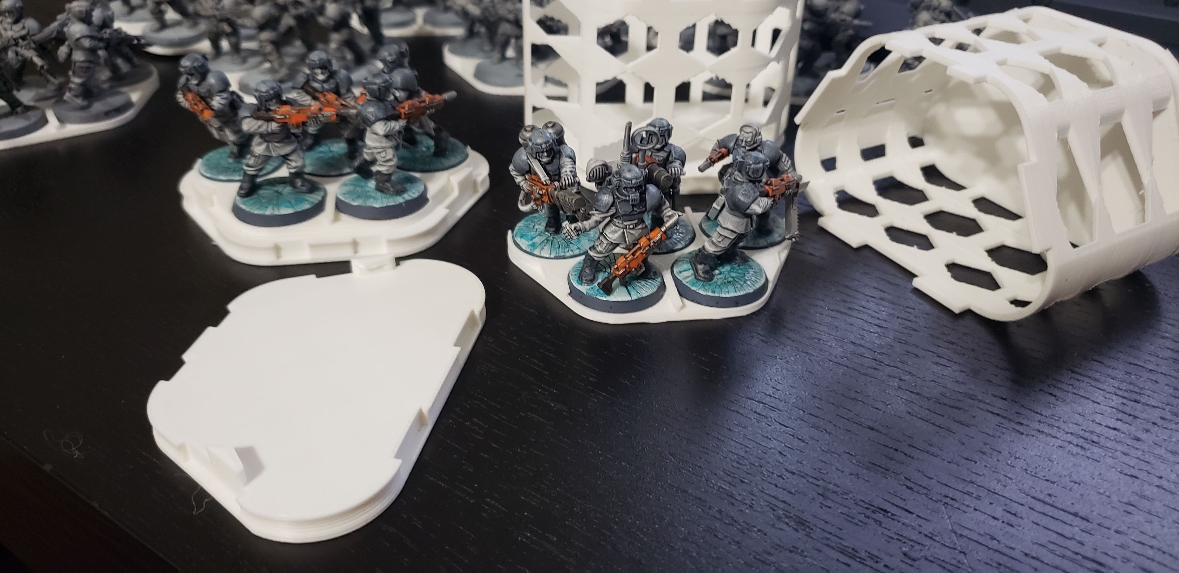 Download free STL file 25mm Base Movement Tray • 3D print object ・ Cults