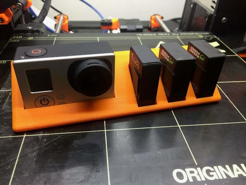 Free STL file GoPro Hero3 Shelf +3 batts・3D printing design to download ...