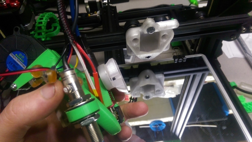 Free 3D file hot end mount for quick change CR-10 tool mount by Proper ...