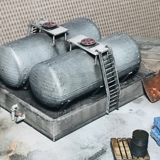 Download free 3D printer designs OO/HO Scale Diesel/Storage Tanks ・ Cults