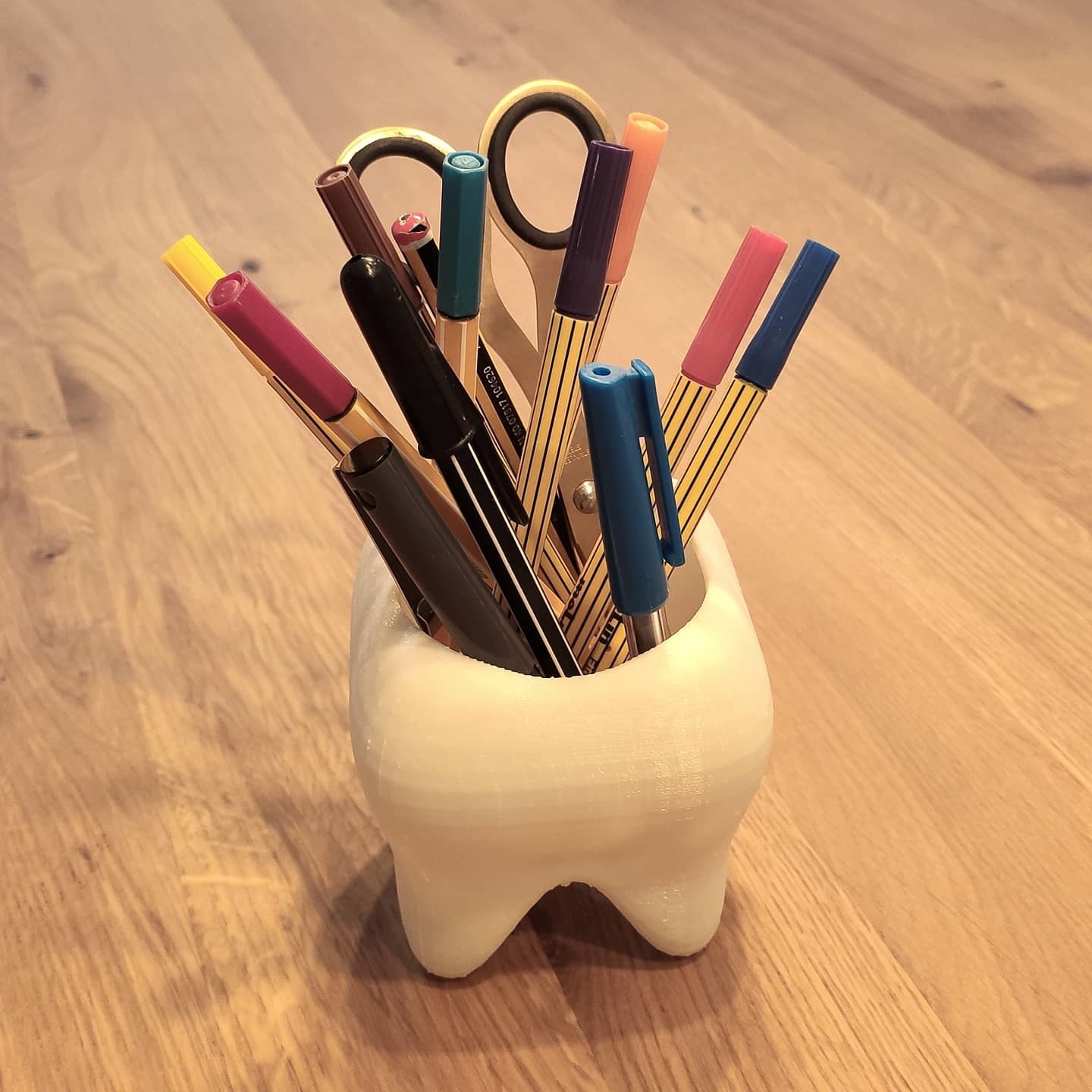 STL file Tooth pencilholder・3D printer model to download・Cults