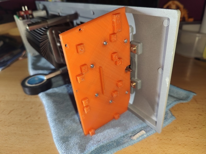 Free 3D file Pragotron IPJ 0612 controller mount・3D print object to ...