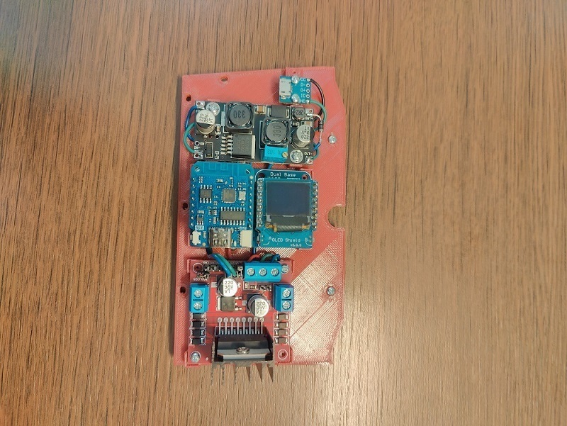 Free 3D file Pragotron IPJ 0612 controller mount・3D print object to ...