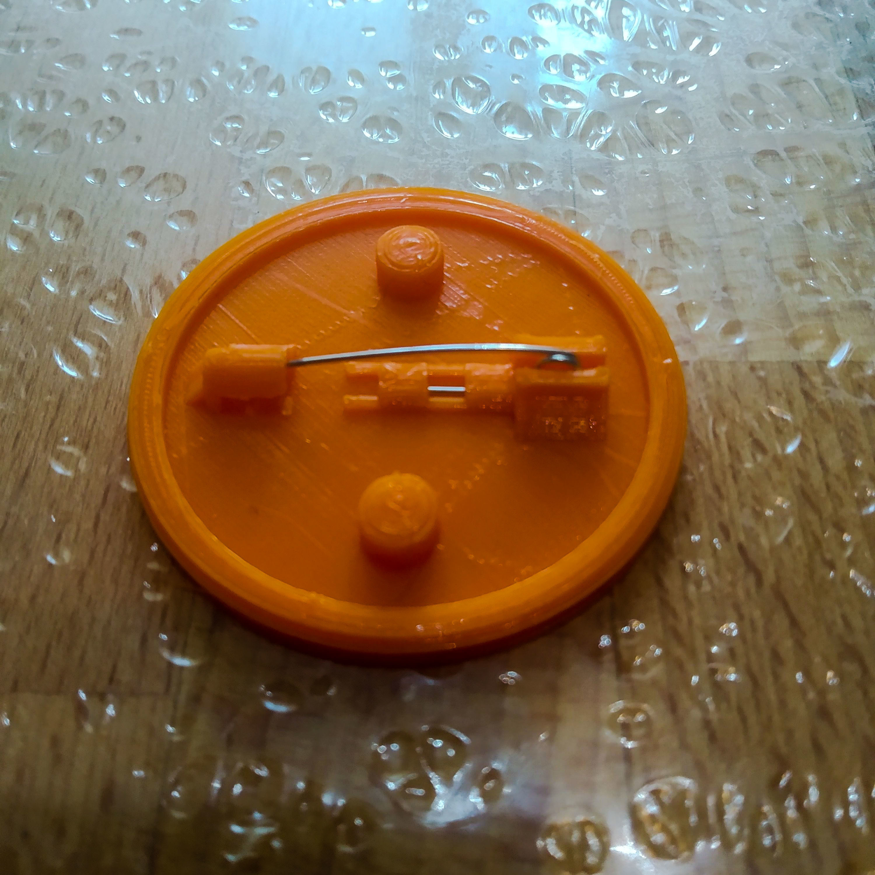 STL file Round badge with a color image. 📛・3D printing template to ...