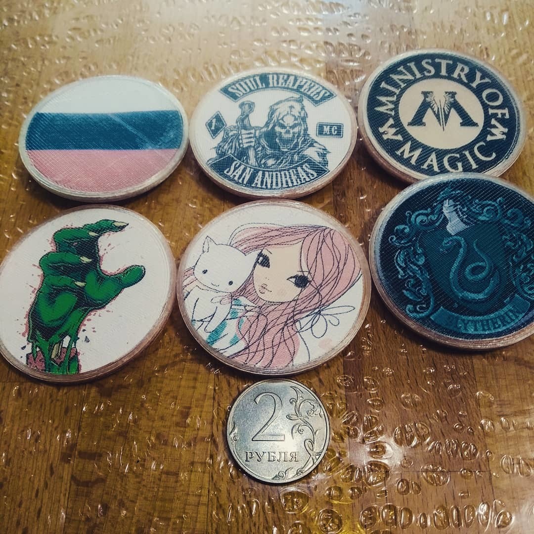 STL file Round badge with a color image. 📛・3D printing template to ...