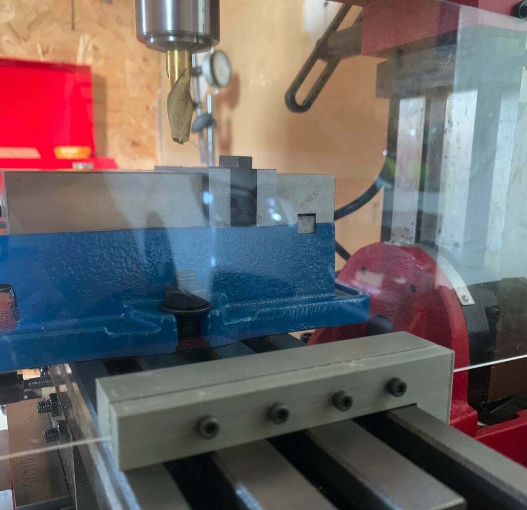 Free STL file Sieg Mini Mill Chip/Splash Guard 💂・3D printer design to ...