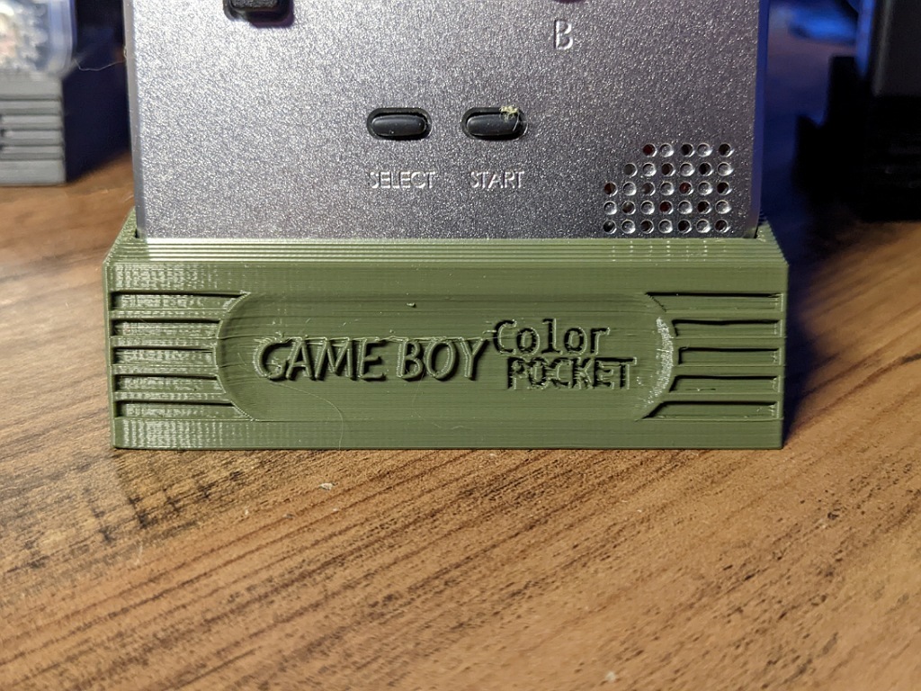 Free 3D file Boxy Pixel Game Boy Color Pocket Stand 👦・3D printer model ...