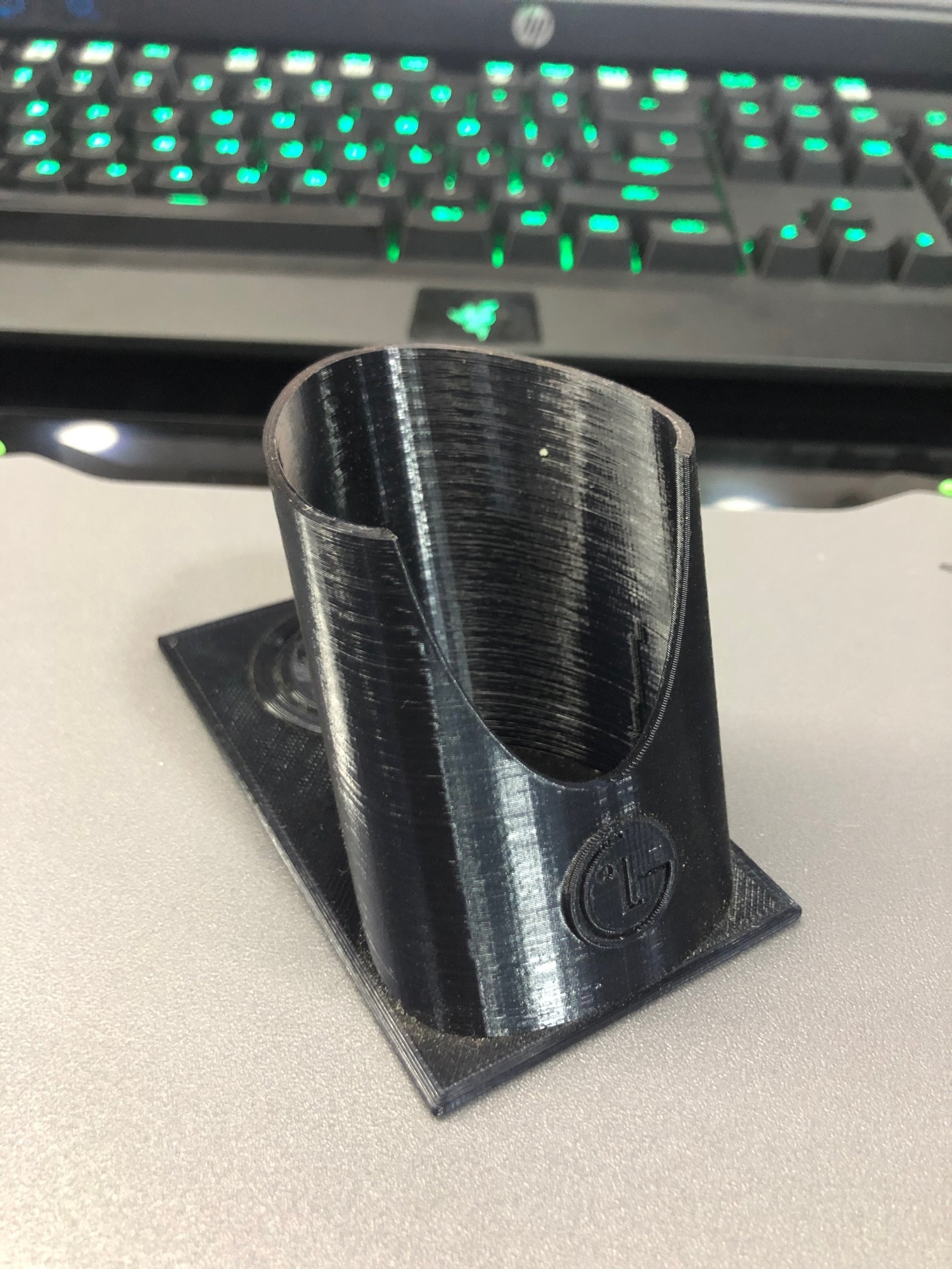 Archivo STL LG MR19 Stand・Plan imprimible en 3D para descargar・Cults