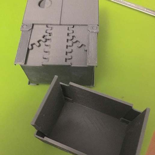 Download free 3D print files CCG geared card box (updated) ・ Cults