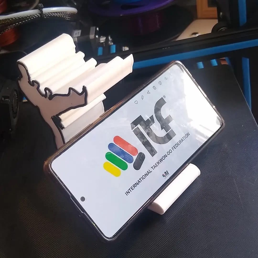STL file Cell Phone Support and Joystik Taekwondo ITF・3D printable ...