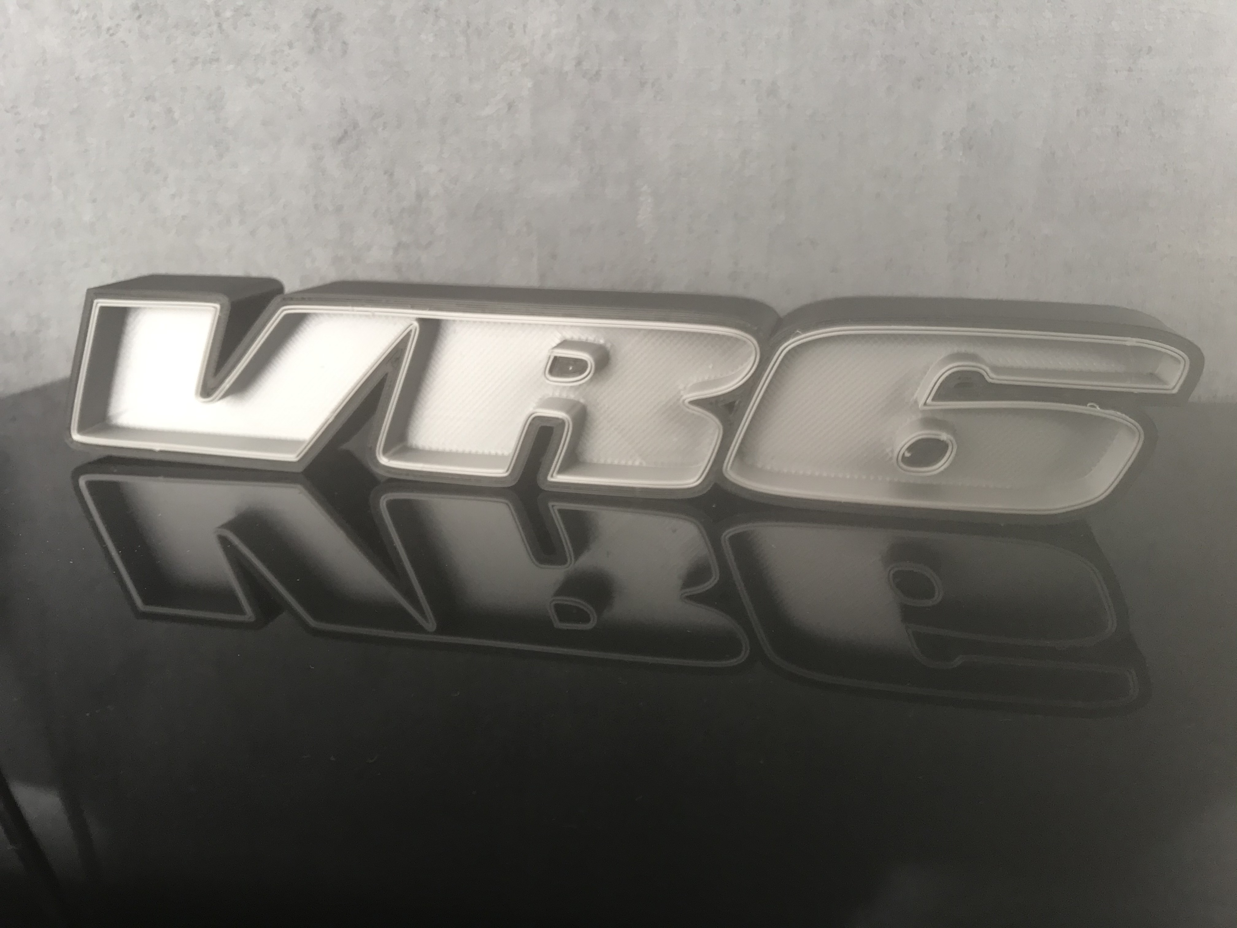 Fichier STL Logo VR6・Design pour impression 3D à télécharger・Cults