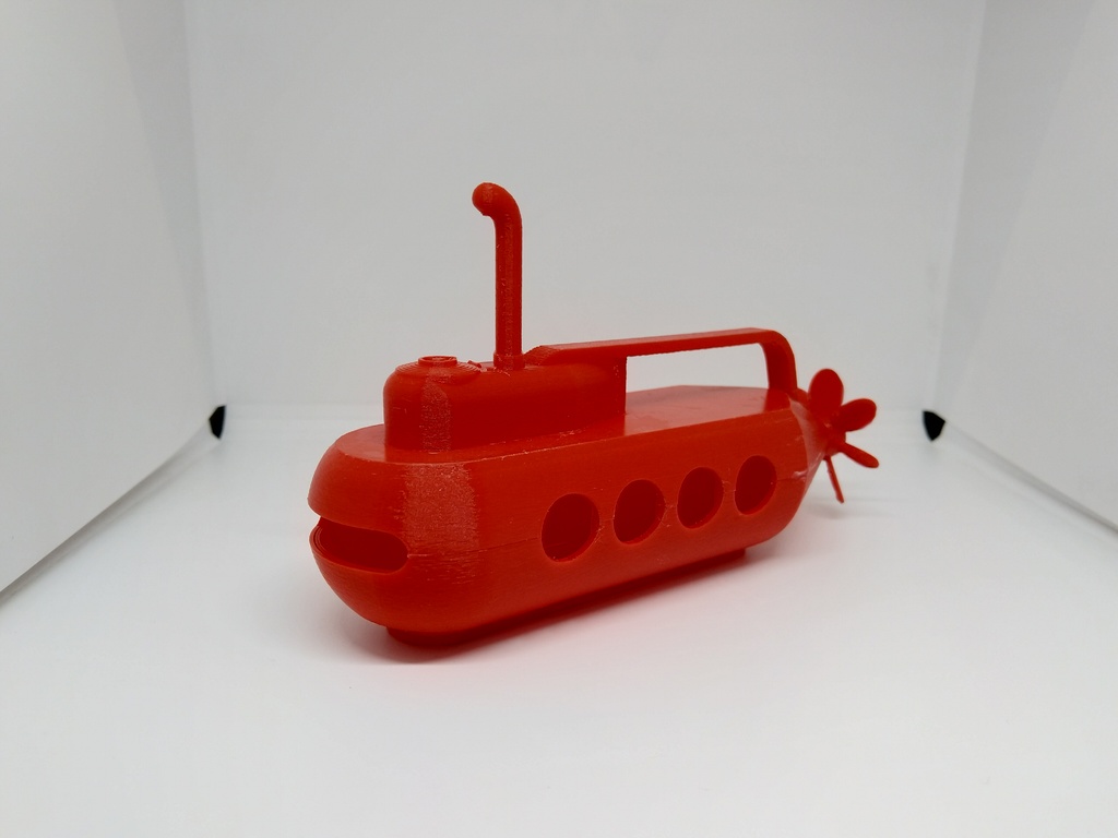 Free 3D file Toy submarine with spinning propeller・3D printable model ...