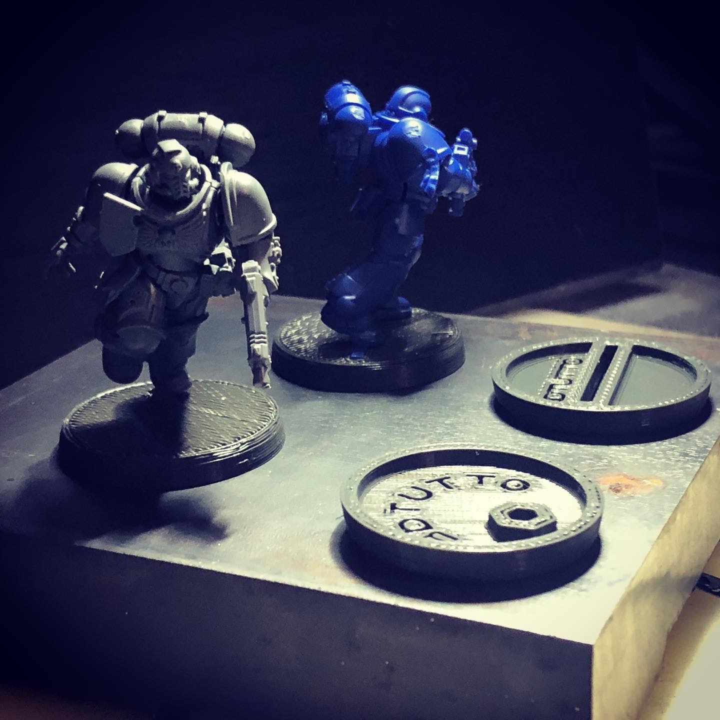 STL file Warhammer Base - 30mm stand two versions・3D printing design to ...