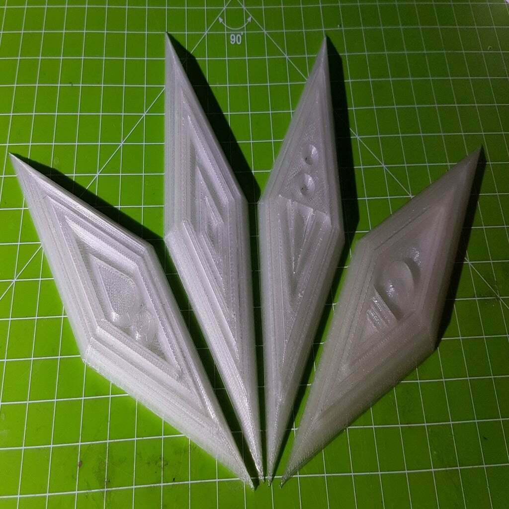 Free STL file Frozen II Elemental Crystals 🔮・3D print design to ...