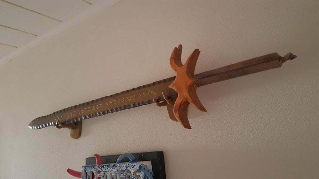 Free STL file Sword Holder Wall Claws 🗡️・Model to download and 3D print ...