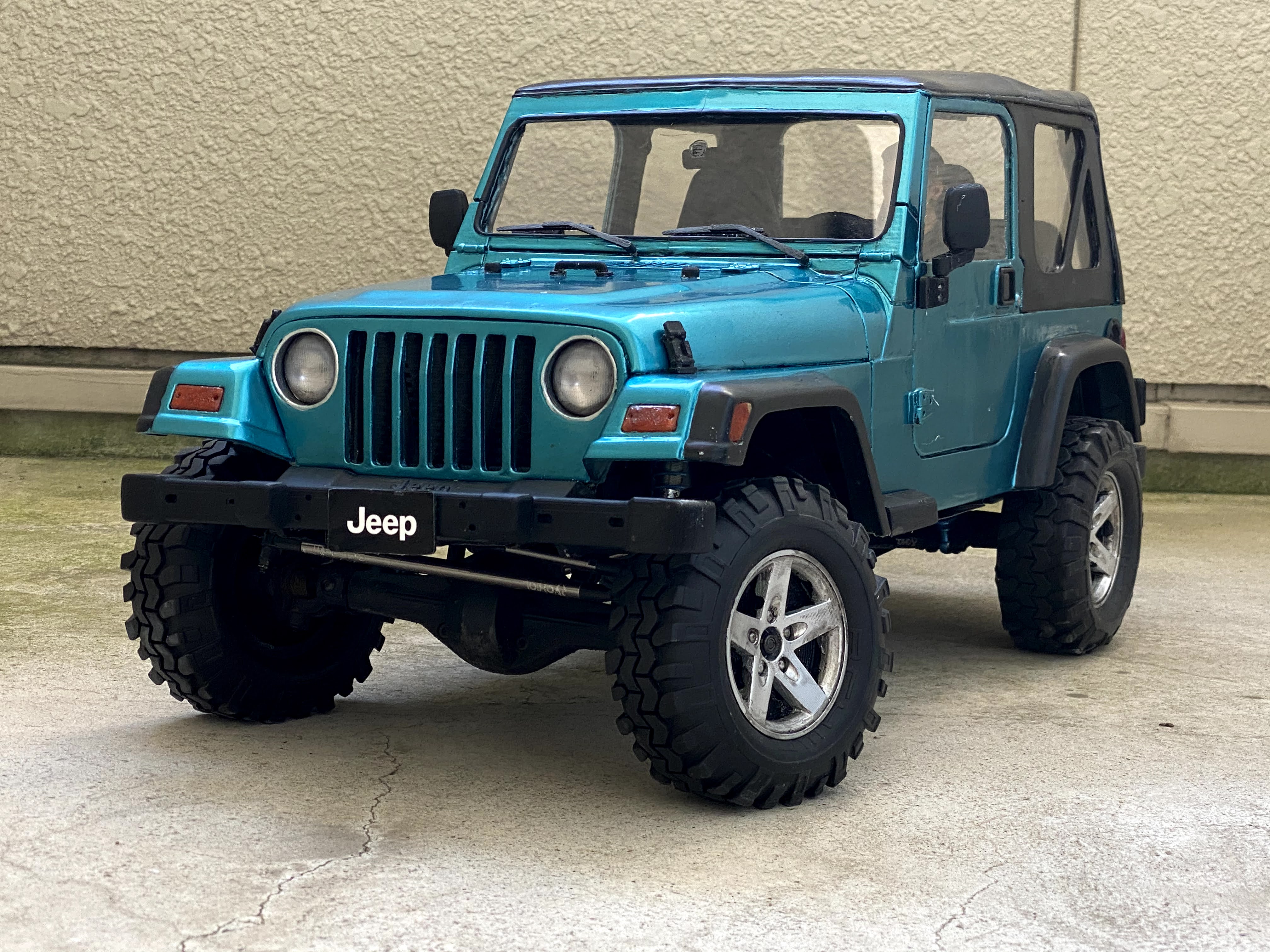 3D file TJ RC BODY 🌆・3D printing model to download・Cults