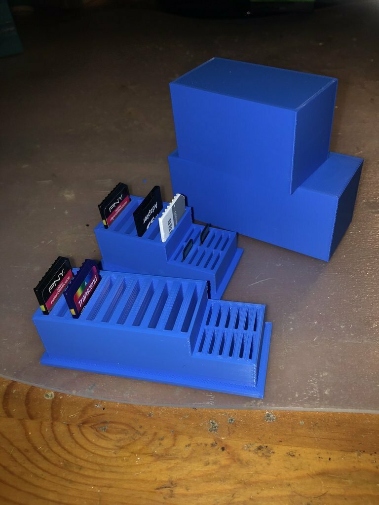 Free 3D file SD/microSD card holder 📦・3D printable design to download・Cults