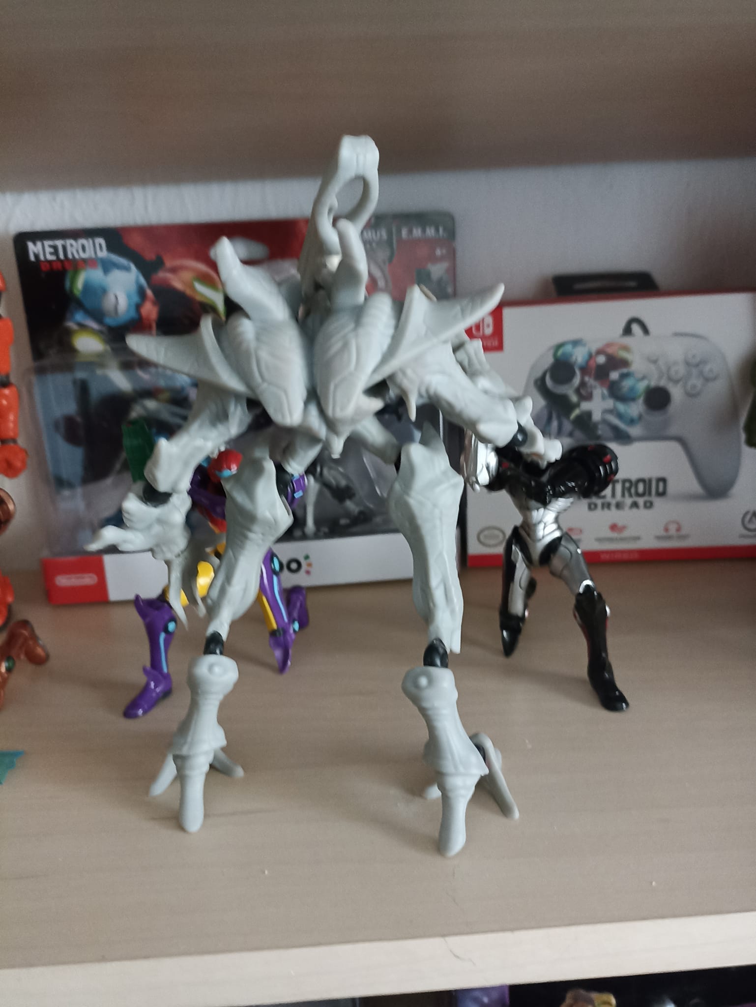 STL file Rundas, metroid model kit・3D printable model to download・Cults