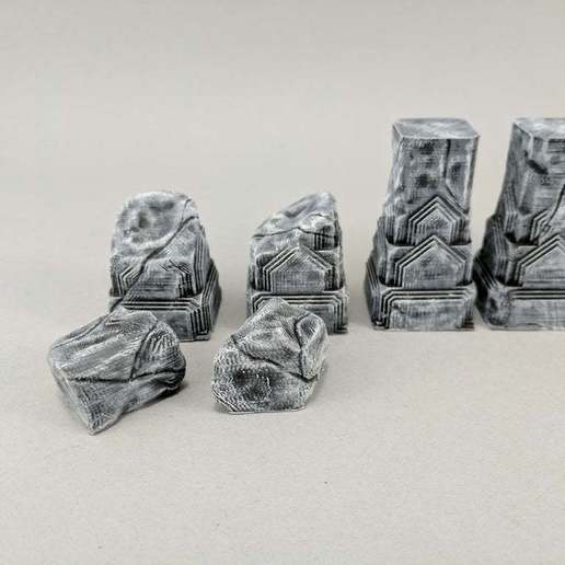 Download free 3D printing models 28mm Carved Stone Pillar ・ Cults