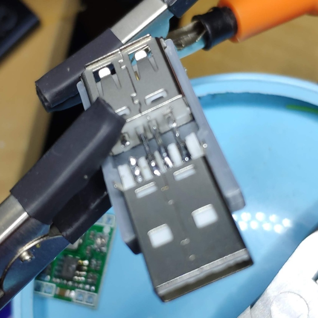 Free 3D file USB Adapter Plug with 5V Isolation・3D print design to ...