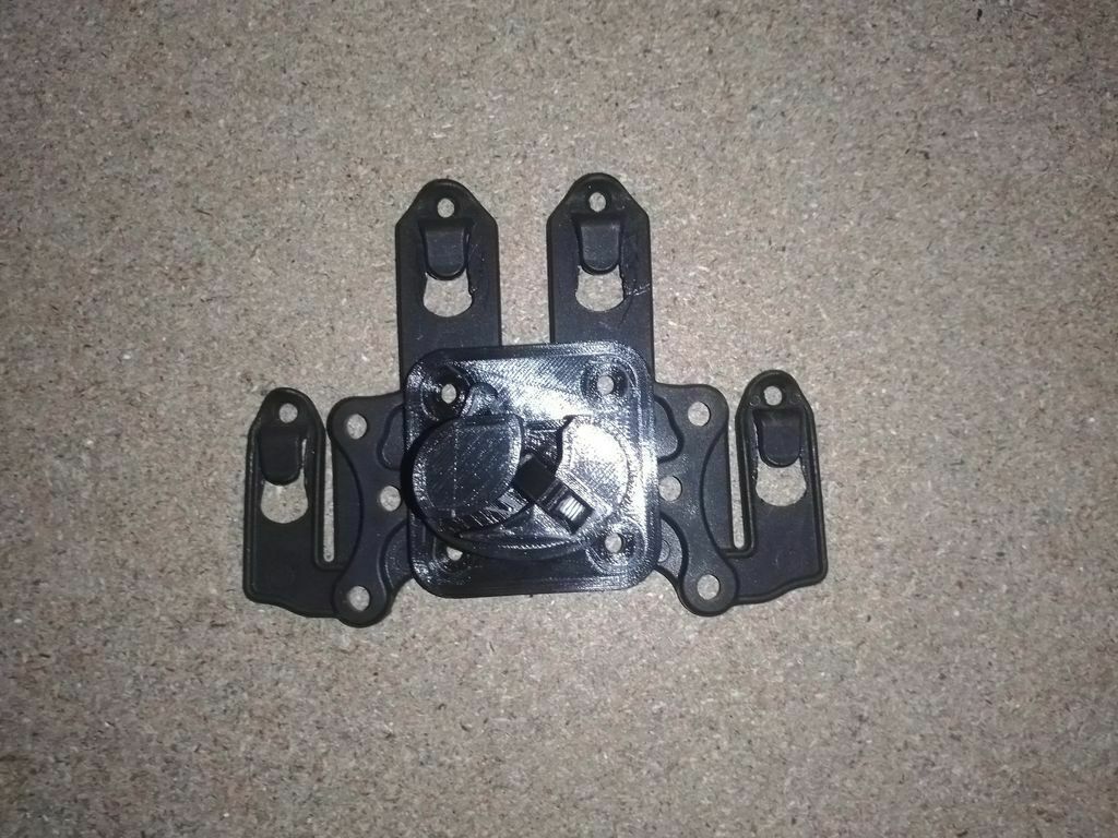 Fichier STL gratuit M9 / M92 trigger holster airsoft modèles gauche et ...