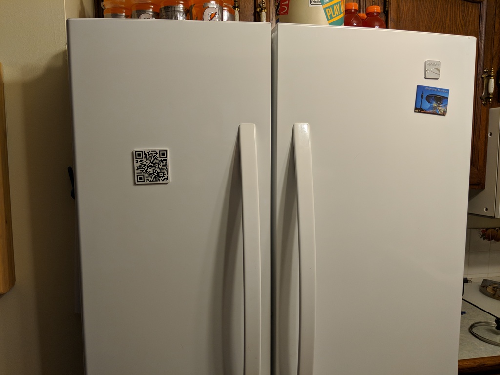 Free 3D file QR Code magnet - use for guest wifi access - parametric ...