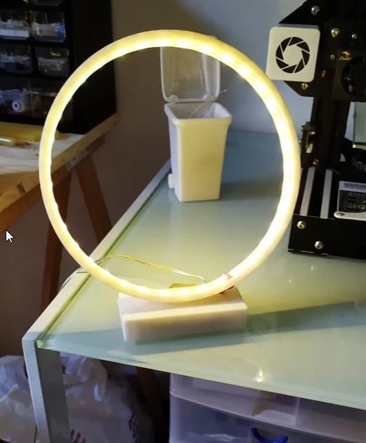 Archivo STL gratis Desk Ring Lamp - Desk Ring Lamp・Modelo para ...