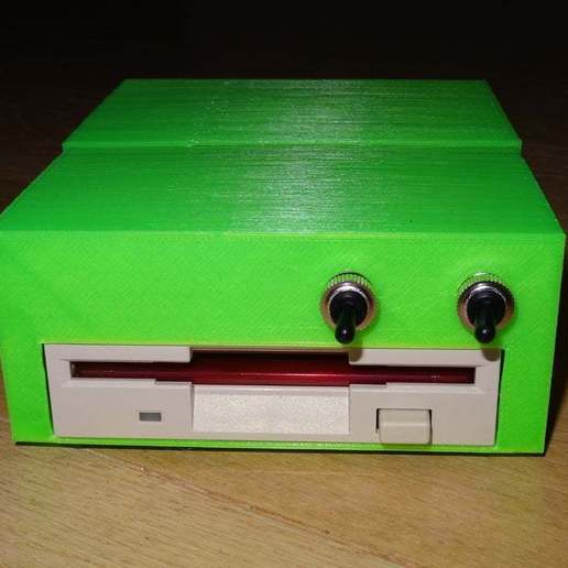 Download free 3D printing models 3.5" floppy drive case for amstrad CPC ...