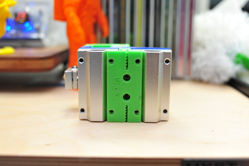 Free 3D file E3D distal extruder for prusa i3 🧞‍♂️・3D printable object ...