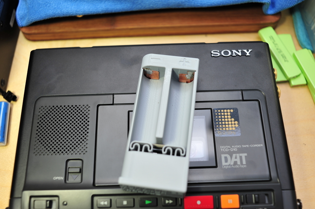 Free 3D file SONY DAT TCD D10 D10 PRO II battery adapter 🔋・3D printing ...