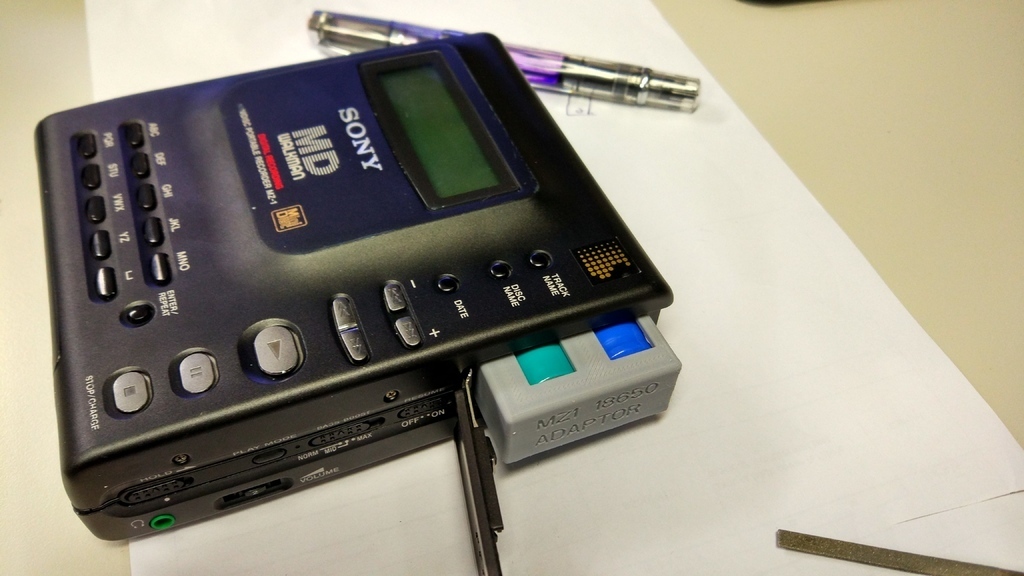 Free 3D file SONY MD MZ-1 BP-MZ-1 battery adapter 🔋・3D print object to ...