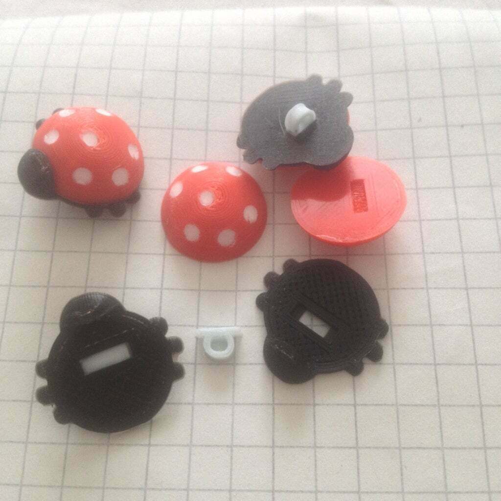 Free STL file Children's buttons in the shape of ladybugs. 🚸・Design to ...