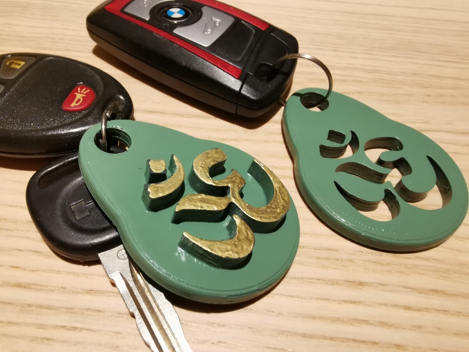 Free STL file OM OHM Keychain・3D print model to download・Cults