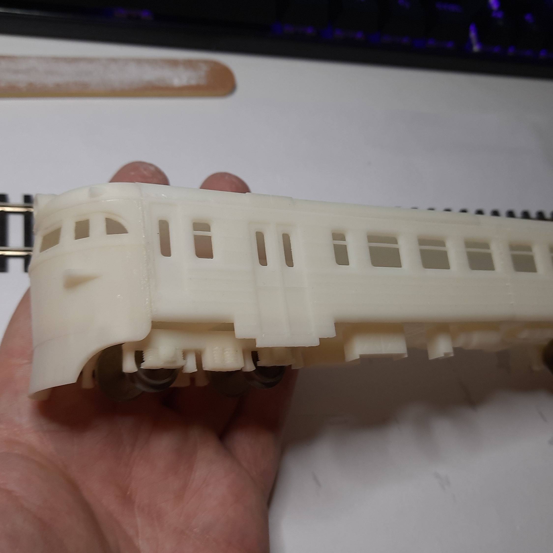 STL file Russian train ER1 / ER2 head car 62-13 (SCALE 1/87) 🚆・3D ...