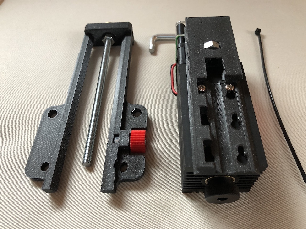 Free STL file Ortur Laser Master 2 (20W) - Laser Lifter 🔧・3D printable ...