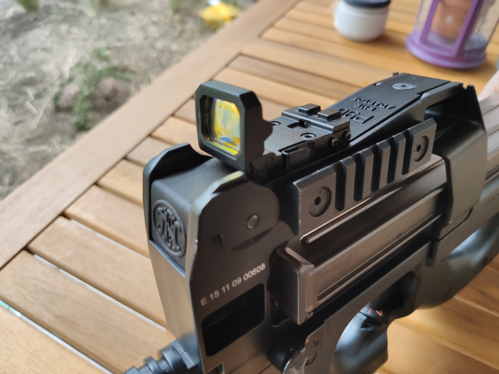 Free 3D file P90 King Arms RMR adaptor・3D printer design to download・Cults