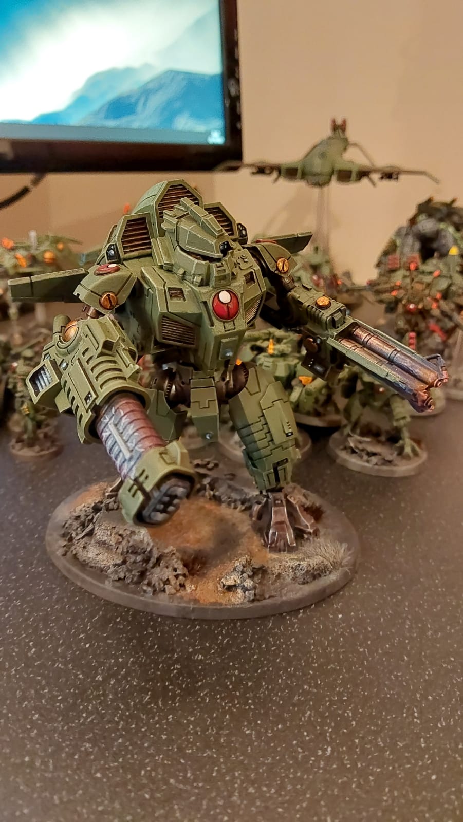 STL file The Enlightened - Battle Mech Helm MK100 🪖・3D printable model ...