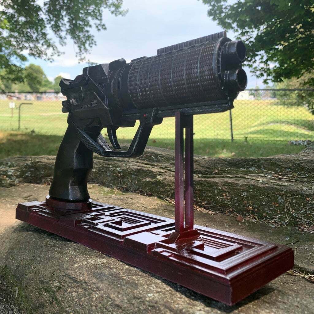 Free STL file Blade Runner Blaster Stand Risers and addons 🔫・3D ...