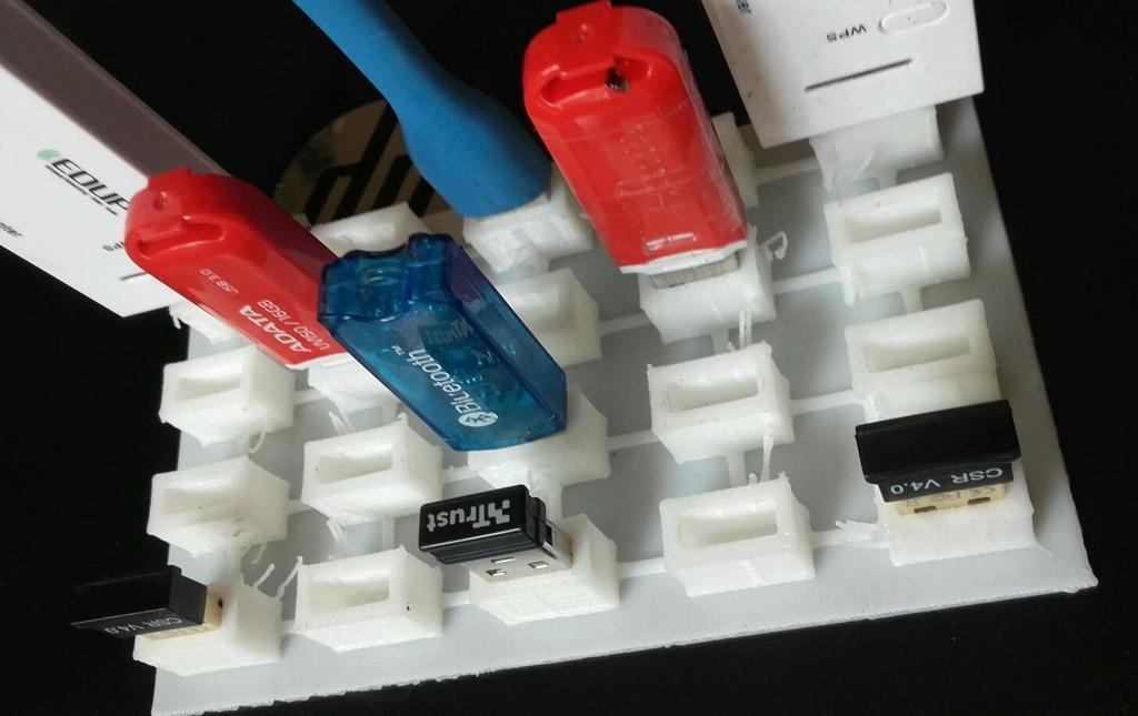 Free STL file pen drive - usb stck holder・3D printer model to download ...