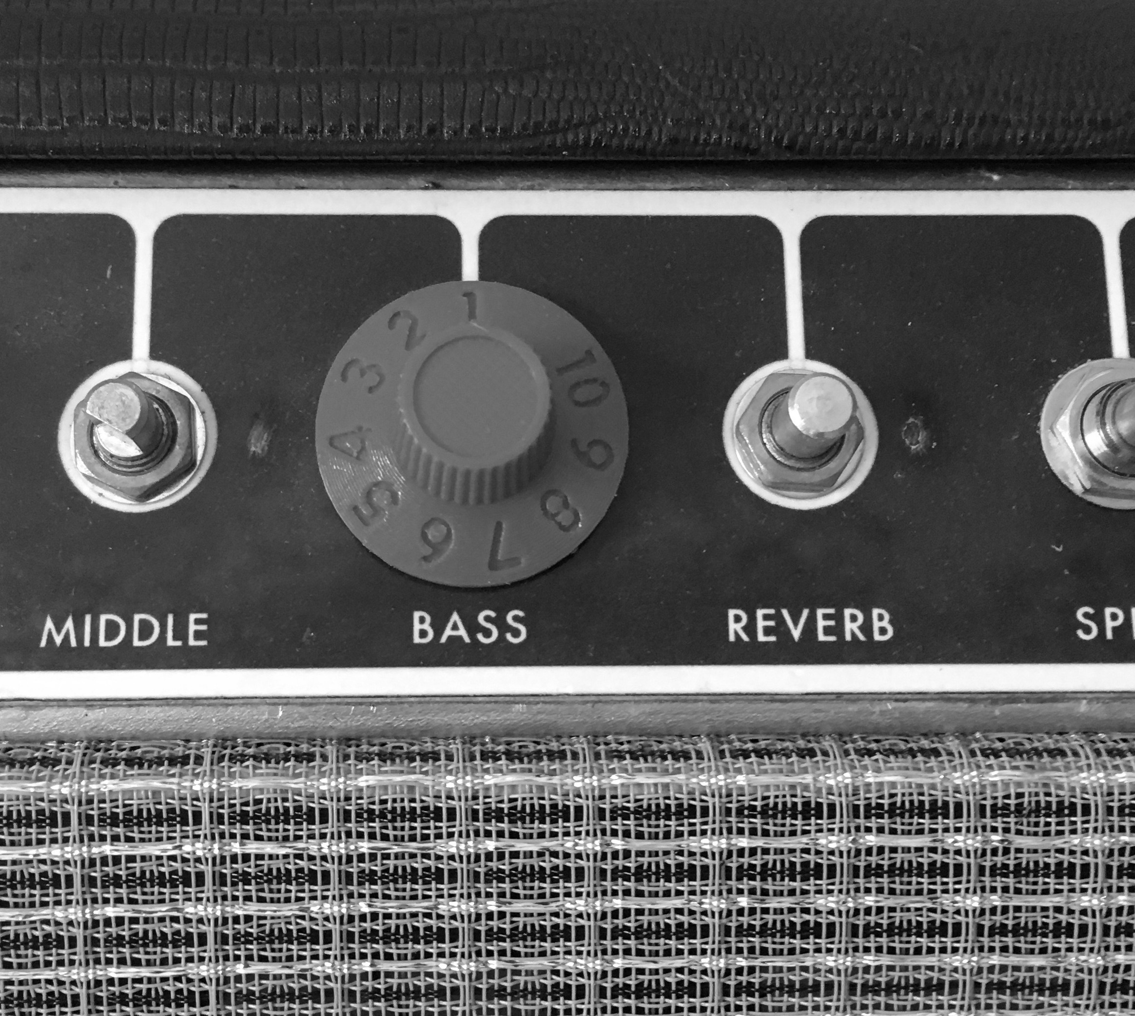 STL file Amp knob Type 0b d=30mm 🎵・3D print design to download・Cults