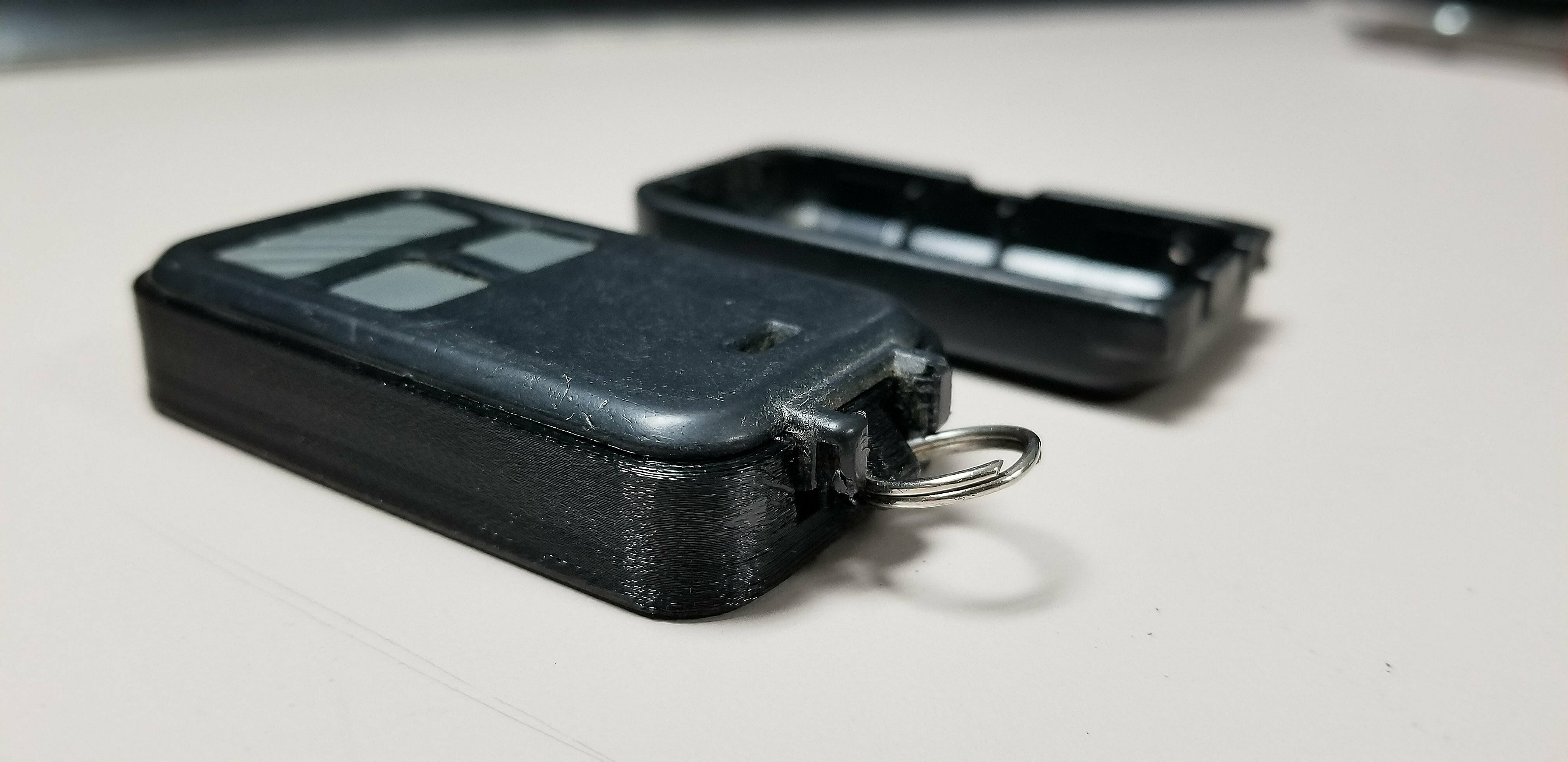 Free 3D file Chamberlain 956EVP remote back housing 🔙・Model to download ...