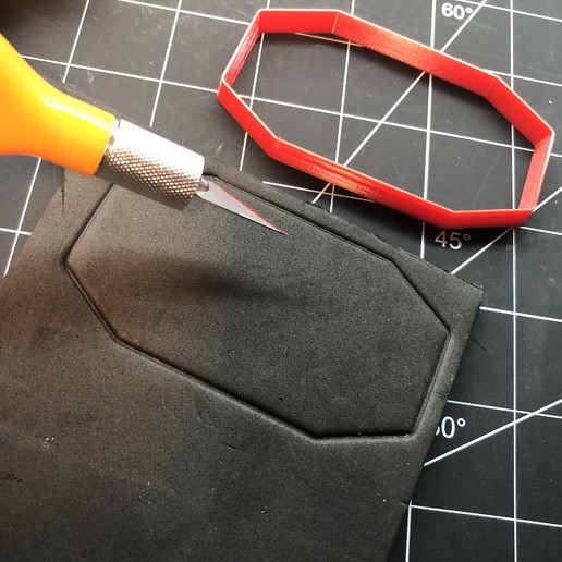 Download free STL file Mini-Z MR-03 Work/Display Stand • Design to 3D ...