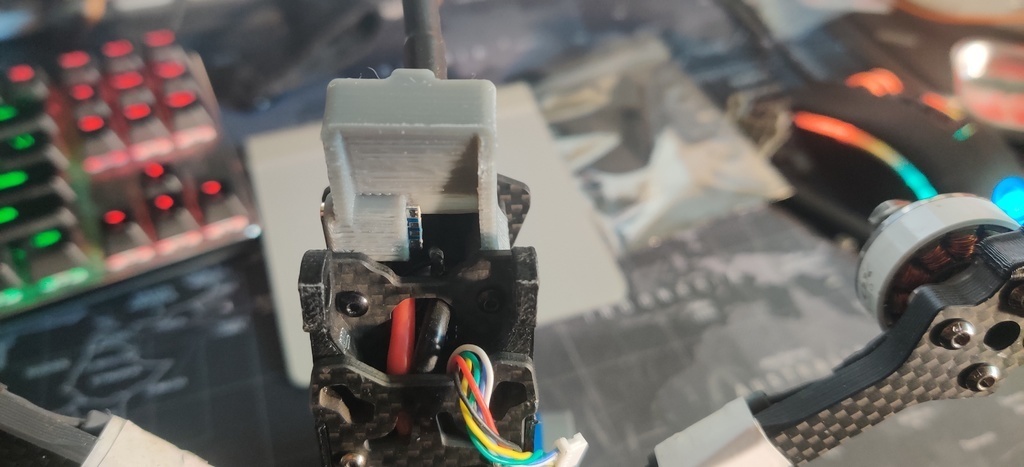 Free 3D file Foxeer M10Q 180 GPS Mount with SMA and USBC・3D printer ...