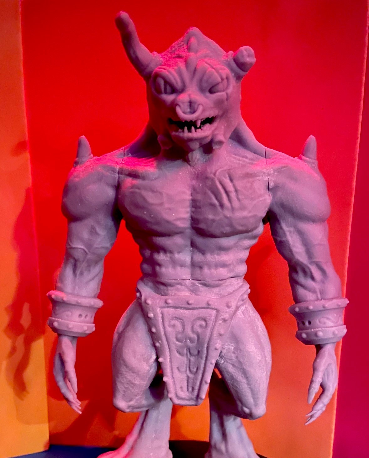 STL file Demon Battle Minotaur・3D printable model to download・Cults
