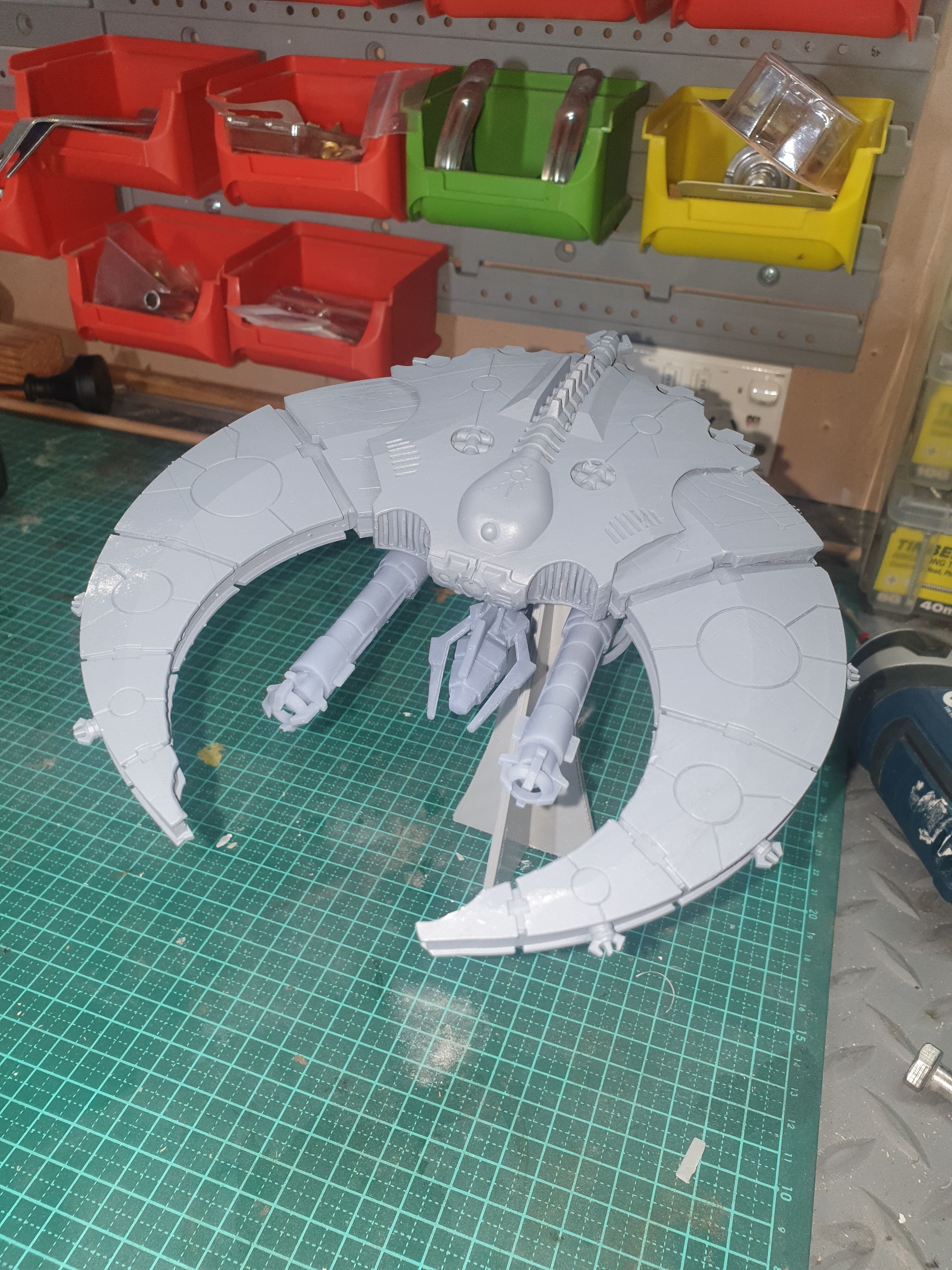 3D printable Necron Croissant Attack ship・Cults