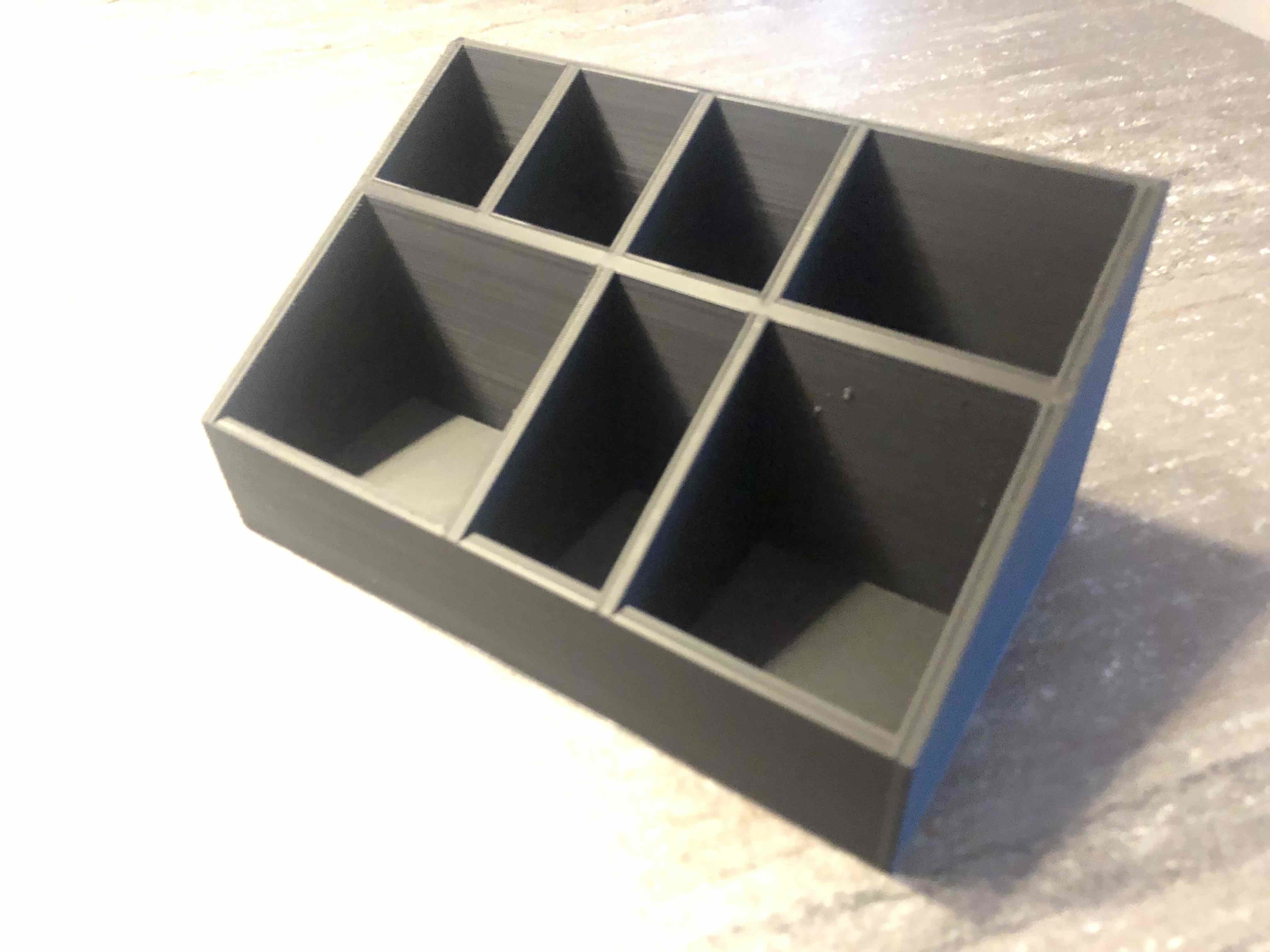 STL file MAKEUP MAKEUP box 📦・Model to download and 3D print・Cults