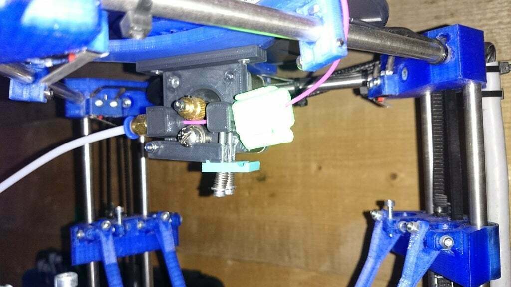 Free STL file Delta extruder・3D printable model to download・Cults