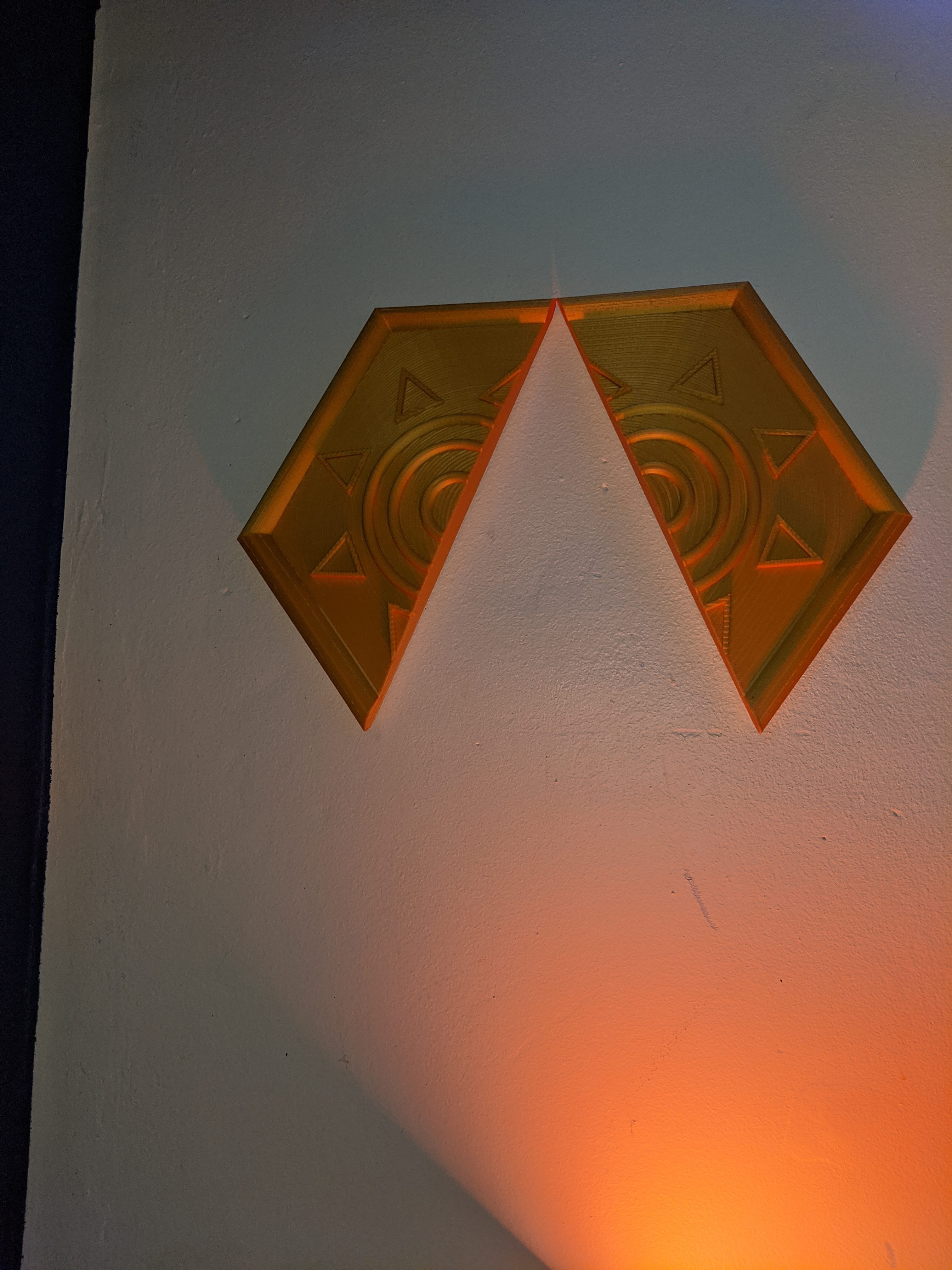 STL file Digimon Crest of Courage Wargreymon Shield 🐉・Model to download ...