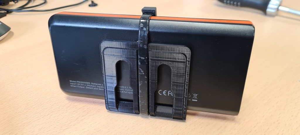 Free 3D file Oculus Quest 2 Battery mount Remix・Template to download ...